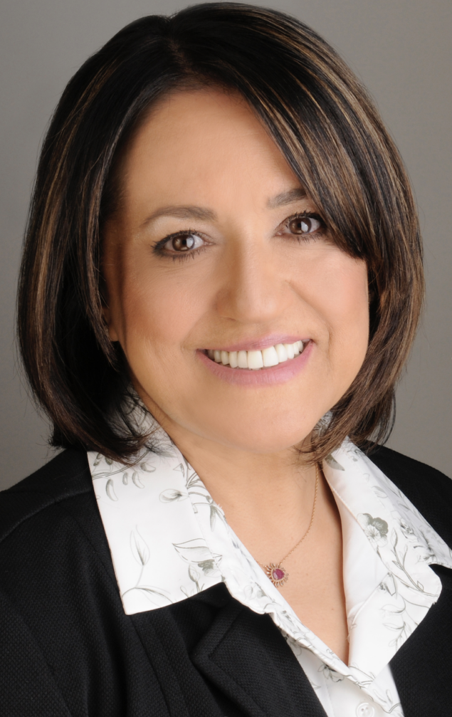 Team – Fiction and Mathematics Identity Construction